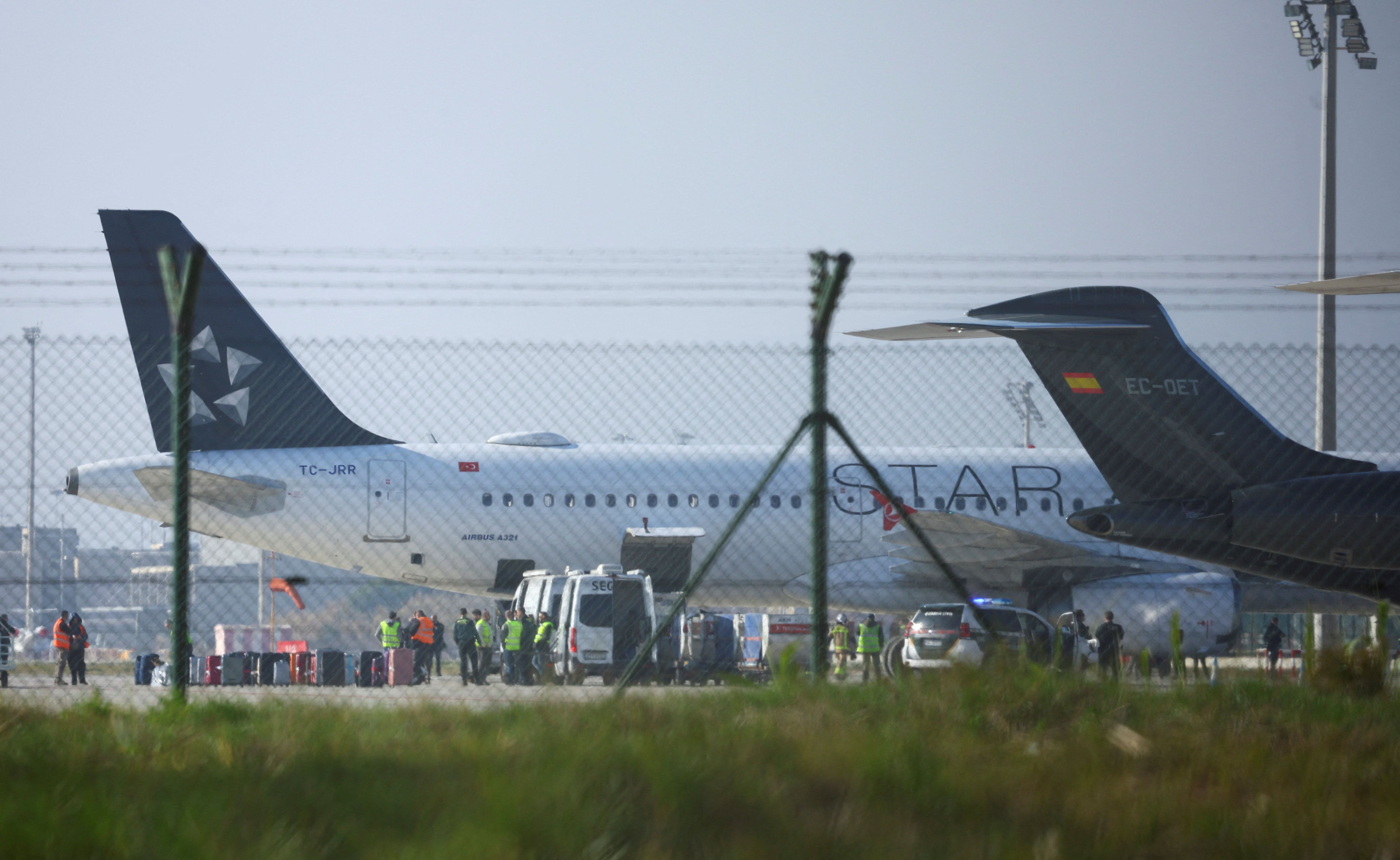 Bomb hoax forces Turkish Airlines to make emergency landing in ...